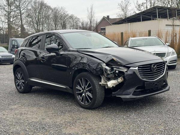 Black Mazda CX-3 2018 in Utena, with an engine capacity of 2.00 L and mileage of 159 thousand km for 9700 €, photo 3 on AUTOMOTO.COM.LV