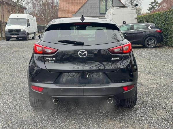 Black Mazda CX-3 2018 in Utena, with an engine capacity of 2.00 L and mileage of 159 thousand km for 9700 €, photo 5 on AUTOMOTO.COM.LV