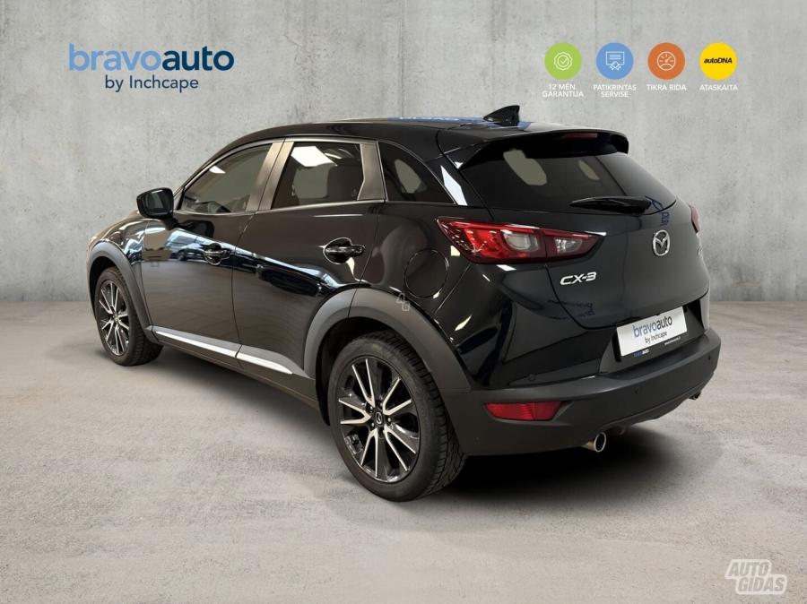 Black Mazda CX-3 2018 in Vilnius, with an engine capacity of 2.00 L and mileage of 74 thousand km for 17000 €, photo 4 on AUTOMOTO.COM.LV