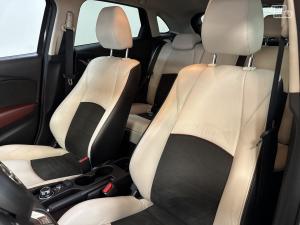 Black Mazda CX-3 2018 in Vilnius, with an engine capacity of 2.00 L and mileage of 74 thousand km for 17000 €, photo 11 on AUTOMOTO.COM.LV