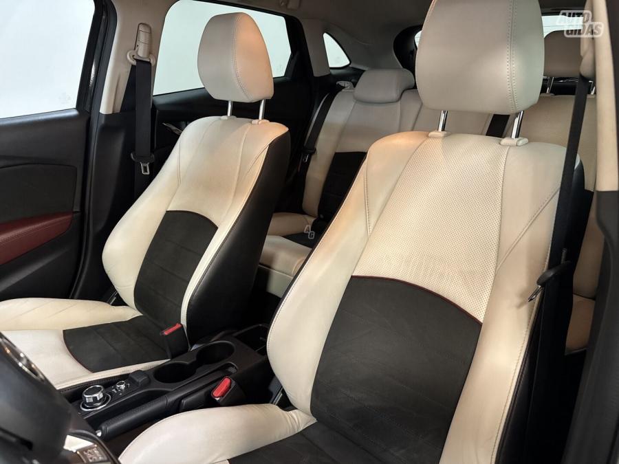 Black Mazda CX-3 2018 in Vilnius, with an engine capacity of 2.00 L and mileage of 74 thousand km for 17000 €, photo 11 on AUTOMOTO.COM.LV