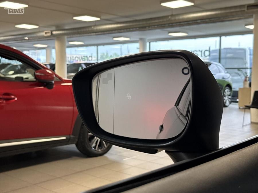 Black Mazda CX-3 2018 in Vilnius, with an engine capacity of 2.00 L and mileage of 74 thousand km for 17000 €, photo 17 on AUTOMOTO.COM.LV