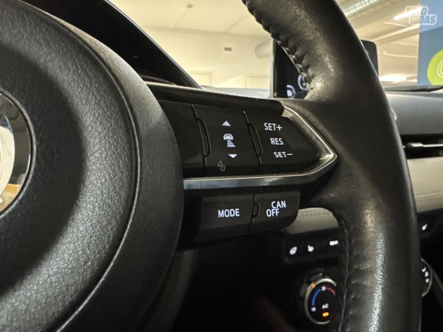 Black Mazda CX-3 2018 in Vilnius, with an engine capacity of 2.00 L and mileage of 74 thousand km for 17000 €, photo 18 on AUTOMOTO.COM.LV