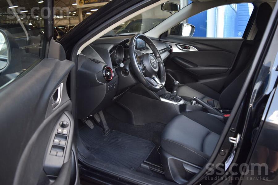 Melns Mazda CX-3 2018 Rīga, ar dzinēja tilpumu 2.00 L un nobraukumu 90 tūkst. km par 12500 €, foto 4 vietnē AUTOMOTO.COM.LV