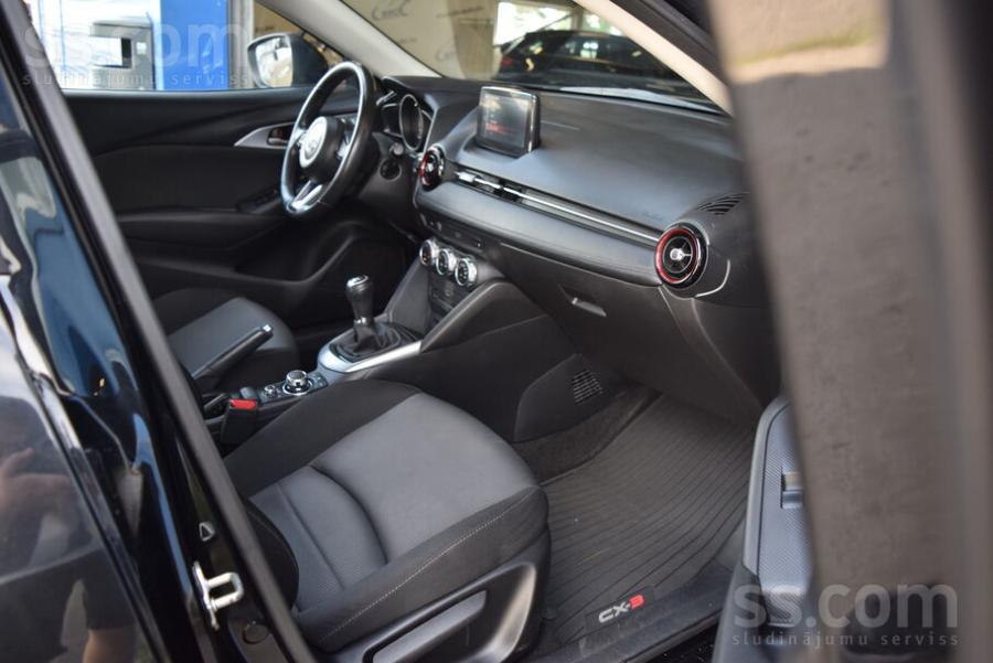 Melns Mazda CX-3 2018 Rīga, ar dzinēja tilpumu 2.00 L un nobraukumu 90 tūkst. km par 12500 €, foto 11 vietnē AUTOMOTO.COM.LV
