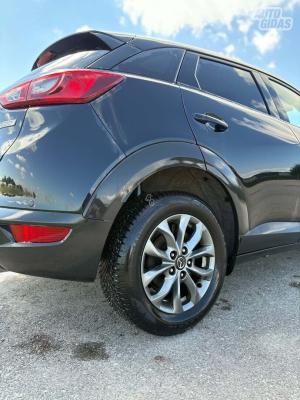 Black Mazda CX-3 2019 in Kaunas, with an engine capacity of 1.80 L and mileage of 228 thousand km for 8000 €, photo 5 on AUTOMOTO.COM.LV