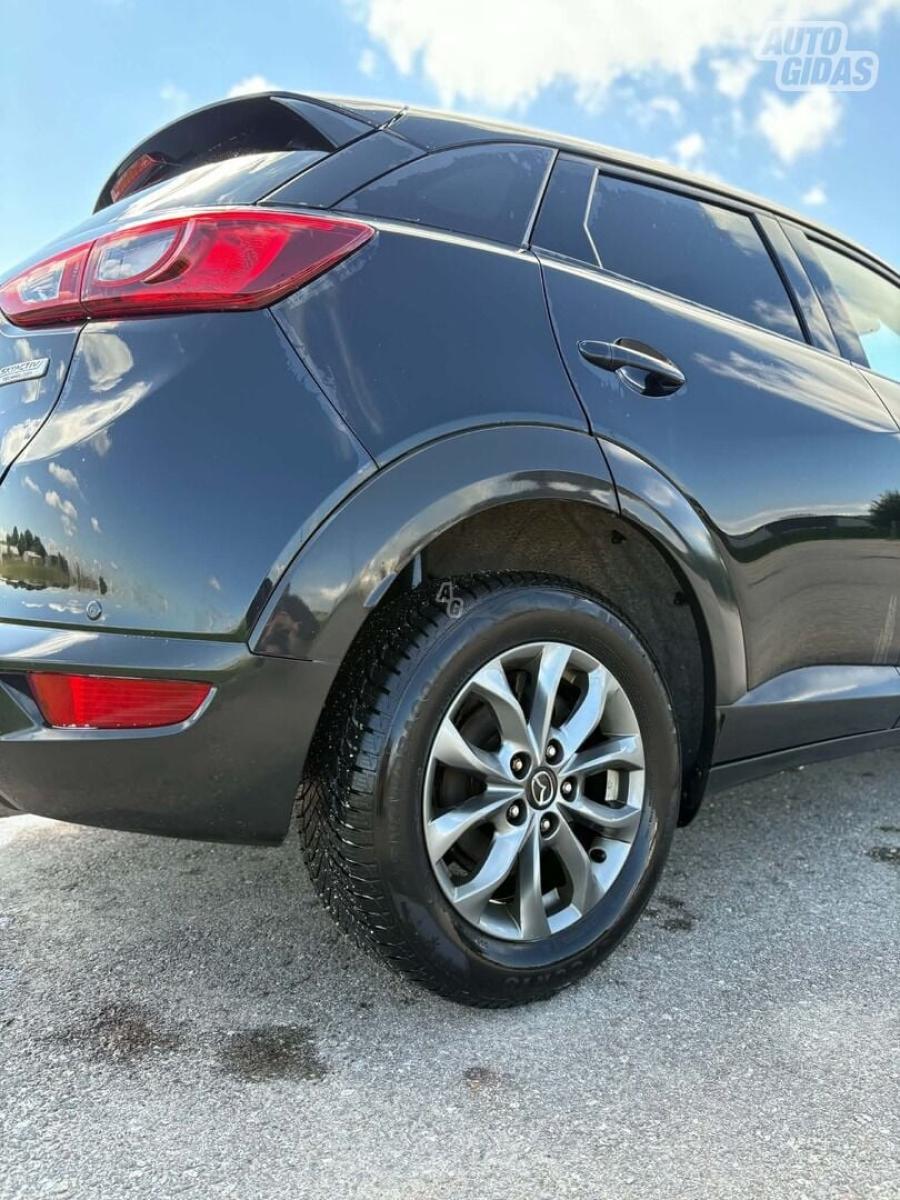 Black Mazda CX-3 2019 in Kaunas, with an engine capacity of 1.80 L and mileage of 228 thousand km for 8000 €, photo 5 on AUTOMOTO.COM.LV