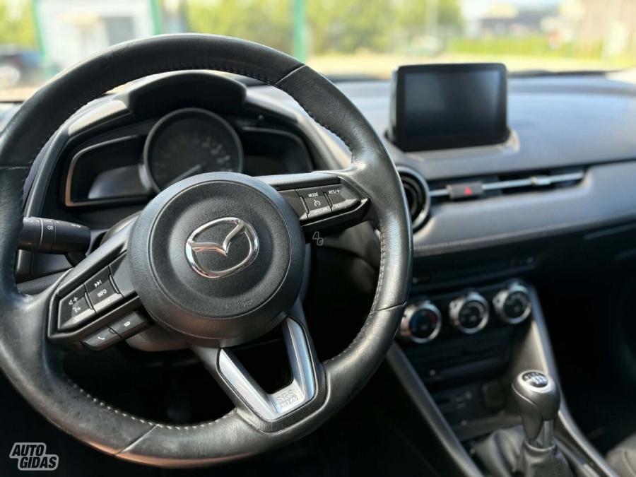 Black Mazda CX-3 2019 in Kaunas, with an engine capacity of 1.80 L and mileage of 228 thousand km for 8000 €, photo 12 on AUTOMOTO.COM.LV