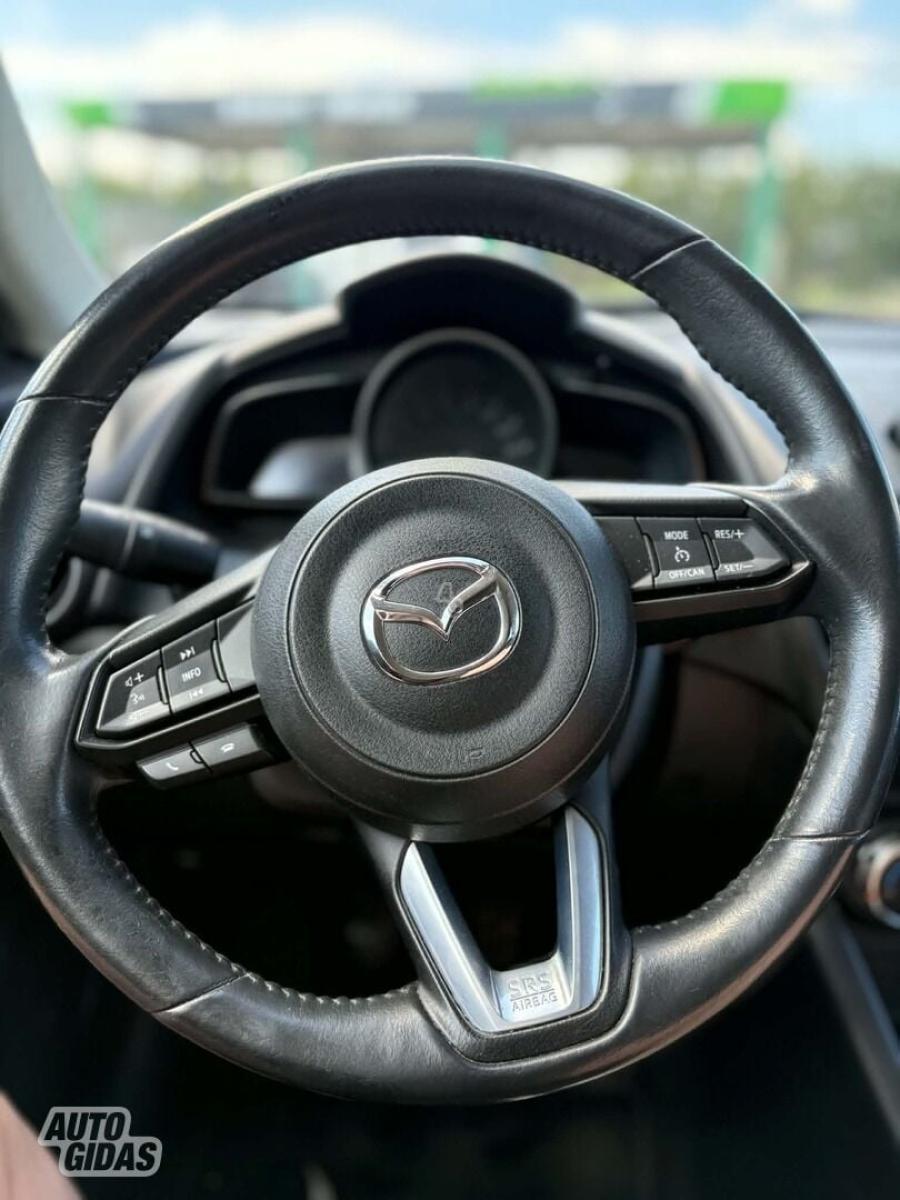 Black Mazda CX-3 2019 in Kaunas, with an engine capacity of 1.80 L and mileage of 228 thousand km for 8000 €, photo 15 on AUTOMOTO.COM.LV
