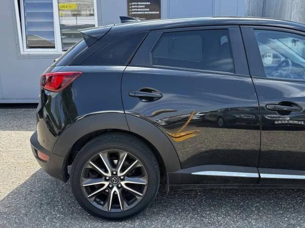 Black Mazda CX-3 2016 in Daugavpils, with an engine capacity of 2.00 L and mileage of 77 thousand km for 9500 €, photo 8 on AUTOMOTO.COM.LV