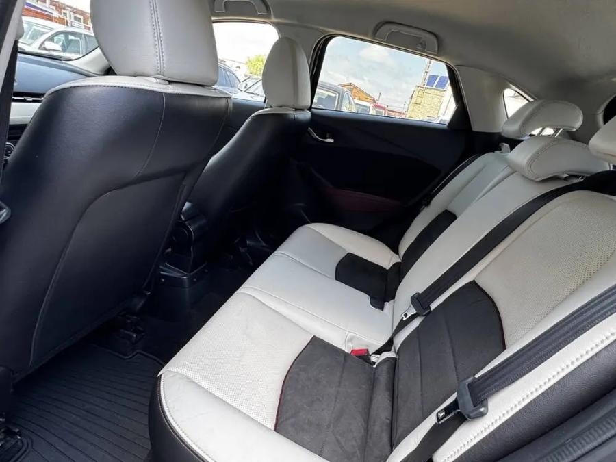 Melns Mazda CX-3 2016 Daugavpils, ar dzinēja tilpumu 2.00 L un nobraukumu 77 tūkst. km par 9500 €, foto 28 vietnē AUTOMOTO.COM.LV