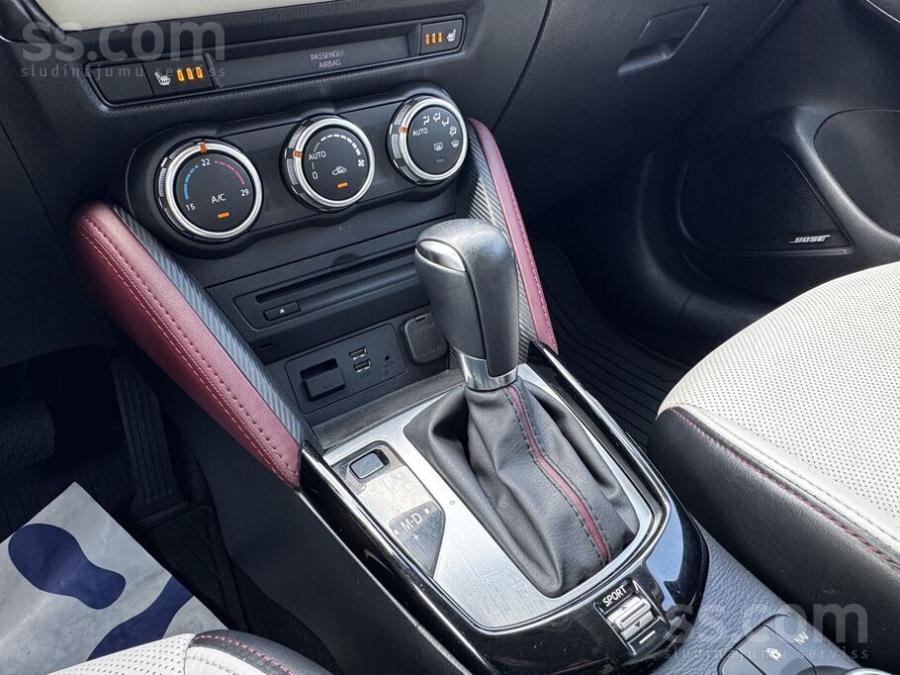 Melns Mazda CX-3 2016 Daugavpils, ar dzinēja tilpumu 2.00 L un nobraukumu 0 tūkst. km par 9500 €, foto 18 vietnē AUTOMOTO.COM.LV