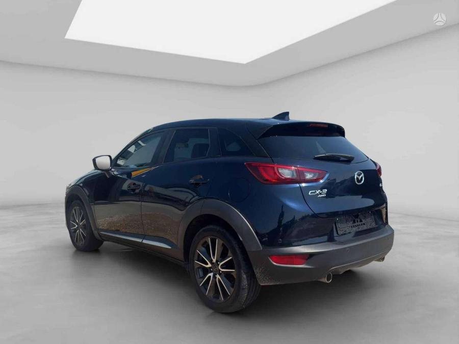 Blue Mazda CX-3 2016 in Kaunas, with an engine capacity of 1.50 L and mileage of 225 thousand km for 11390 €, photo 5 on AUTOMOTO.COM.LV