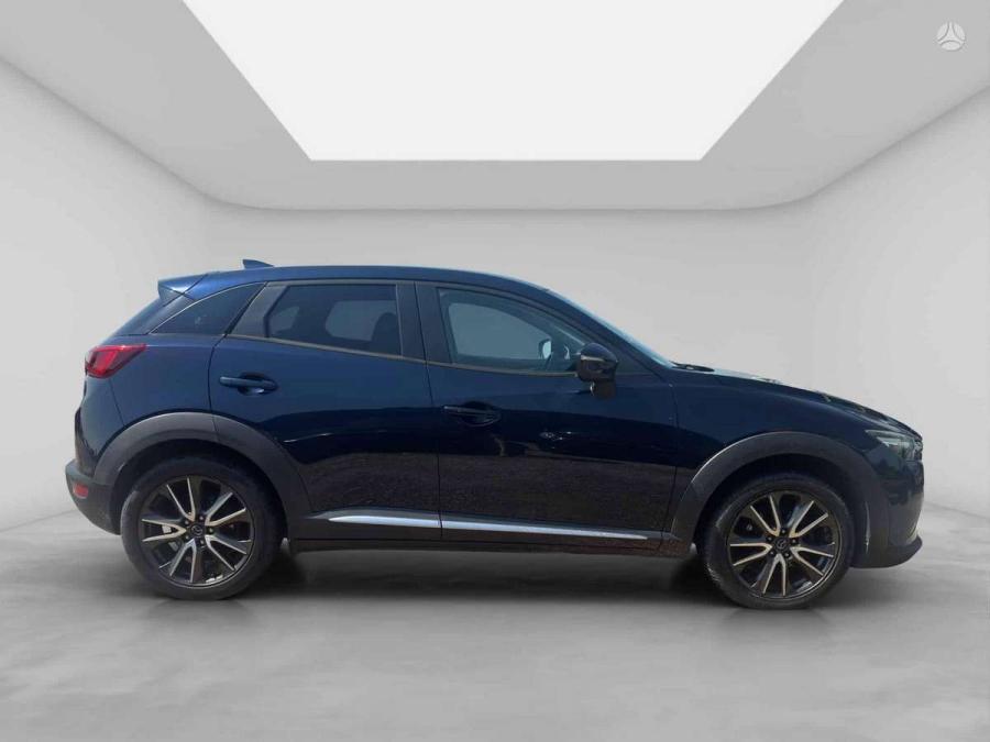 Blue Mazda CX-3 2016 in Kaunas, with an engine capacity of 1.50 L and mileage of 225 thousand km for 11390 €, photo 8 on AUTOMOTO.COM.LV