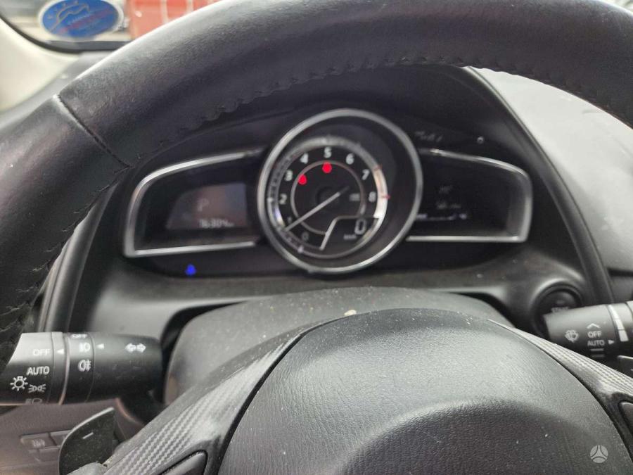 Blue Mazda CX-3 2016 in Kaunas, with an engine capacity of 2.00 L and mileage of 76 thousand km for 8500 €, photo 15 on AUTOMOTO.COM.LV