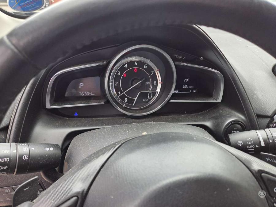 Blue Mazda CX-3 2016 in Kaunas, with an engine capacity of 2.00 L and mileage of 76 thousand km for 8500 €, photo 16 on AUTOMOTO.COM.LV