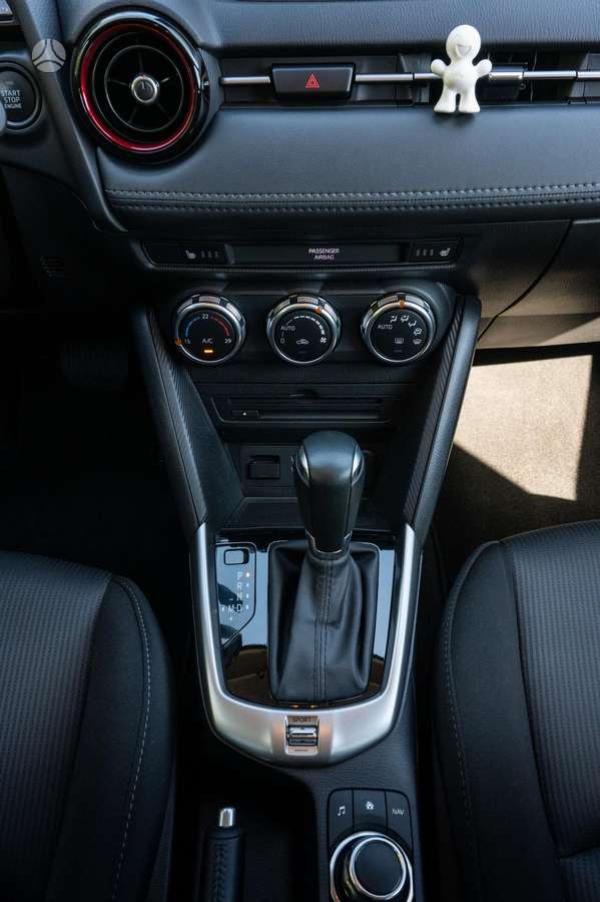 Zils Mazda CX-3 2016 Klaipėda, ar dzinēja tilpumu 2.00 L un nobraukumu 70 tūkst. km par 13500 €, foto 5 vietnē AUTOMOTO.COM.LV