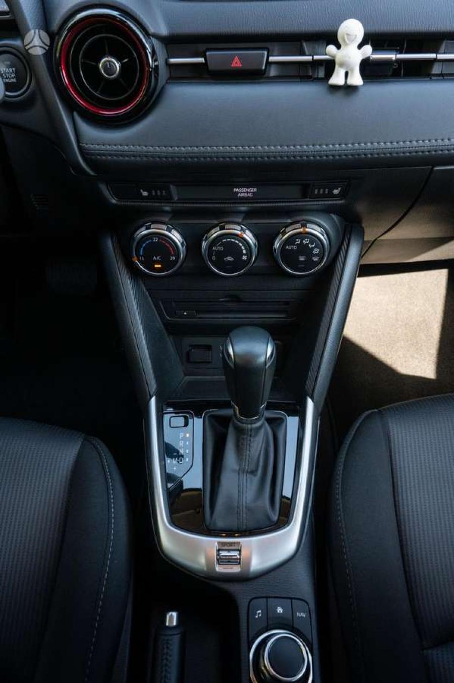 Zils Mazda CX-3 2016 Klaipėda, ar dzinēja tilpumu 2.00 L un nobraukumu 70 tūkst. km par 13500 €, foto 6 vietnē AUTOMOTO.COM.LV