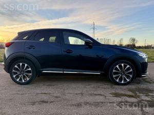 Zils Mazda CX-3 2019 Rīga, ar dzinēja tilpumu 2.00 L un nobraukumu 67 tūkst. km par 12900 €, foto 4 vietnē AUTOMOTO.COM.LV