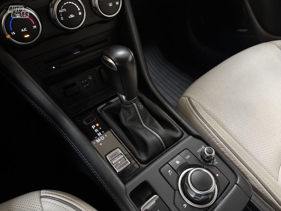 Zils Mazda CX-3 2019 Viļņa, ar dzinēja tilpumu 2.00 L un nobraukumu 66 tūkst. km par 18500 €, foto 15 vietnē AUTOMOTO.COM.LV