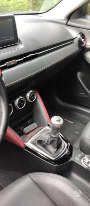 Brown Mazda CX-3 2016 in Kaunas, with an engine capacity of 1.50 L and mileage of 235 thousand km for 7400 €, photo 13 on AUTOMOTO.COM.LV