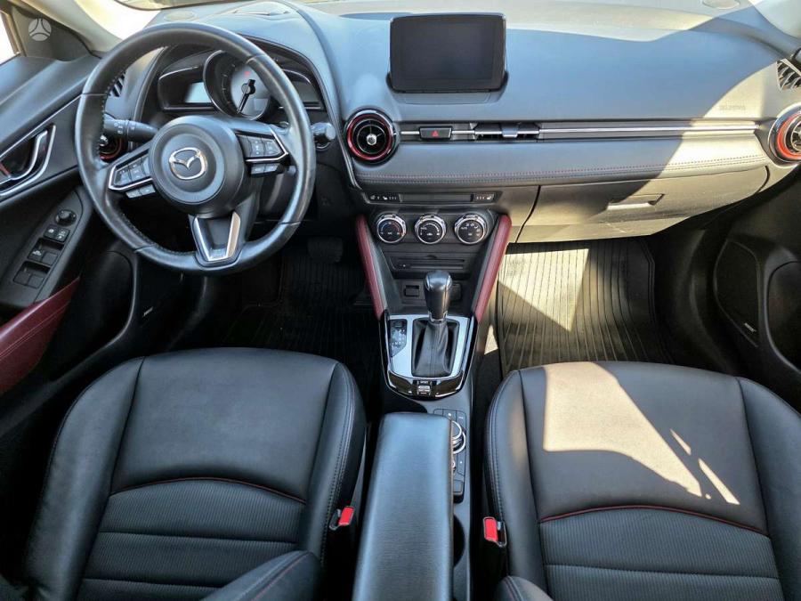 Brown Mazda CX-3 2017 in Marijampole, with an engine capacity of 2.00 L and mileage of 169 thousand km for 14250 €, photo 13 on AUTOMOTO.COM.LV