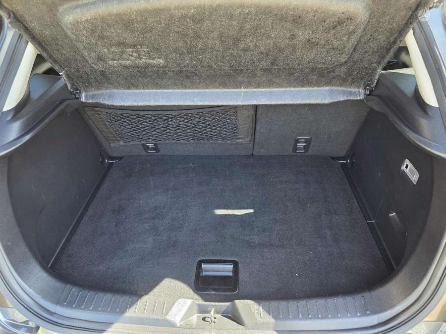 Brown Mazda CX-3 2017 in Marijampole, with an engine capacity of 2.00 L and mileage of 169 thousand km for 14250 €, photo 24 on AUTOMOTO.COM.LV