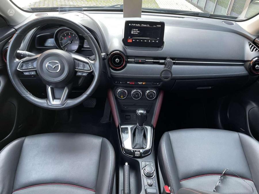 Brown Mazda CX-3 2018 in Kaunas, with an engine capacity of 2.00 L and mileage of 125 thousand km for 12800 €, photo 7 on AUTOMOTO.COM.LV