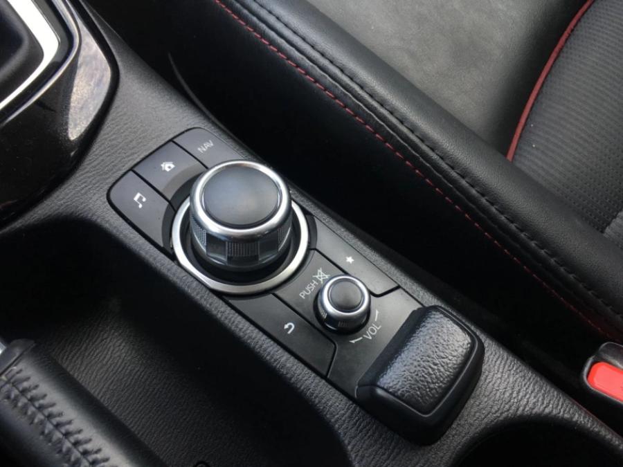 Mazda CX-3 2016 Rīga, ar dzinēja tilpumu 1.50 L un nobraukumu 140 tūkst. km par 12950 €, foto 20 vietnē AUTOMOTO.COM.LV
