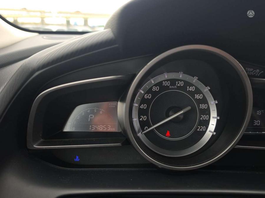 Mazda CX-3 2016 in Klaipeda, with an engine capacity of 2.00 L and mileage of 135 thousand km for 14200 €, photo 19 on AUTOMOTO.COM.LV