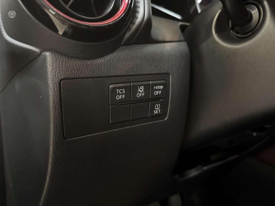 Mazda CX-3 2018 in Vilnius, with an engine capacity of 2.00 L and mileage of 196 thousand km for 10700 €, photo 17 on AUTOMOTO.COM.LV