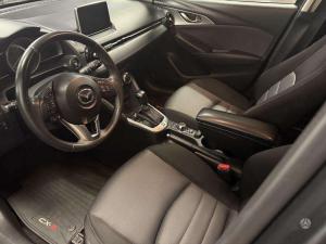 Pelēks Mazda CX-3 2015 Viļņa, ar dzinēja tilpumu 2.00 L un nobraukumu 130 tūkst. km par 13500 €, foto 3 vietnē AUTOMOTO.COM.LV