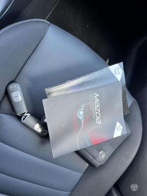 Grey Mazda CX-3 2015 in Vilnius, with an engine capacity of 1.50 L and mileage of 210 thousand km for 6900 €, photo 17 on AUTOMOTO.COM.LV