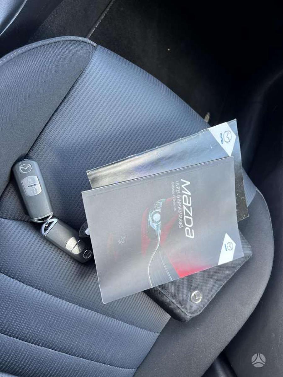 Grey Mazda CX-3 2015 in Vilnius, with an engine capacity of 1.50 L and mileage of 210 thousand km for 6900 €, photo 17 on AUTOMOTO.COM.LV