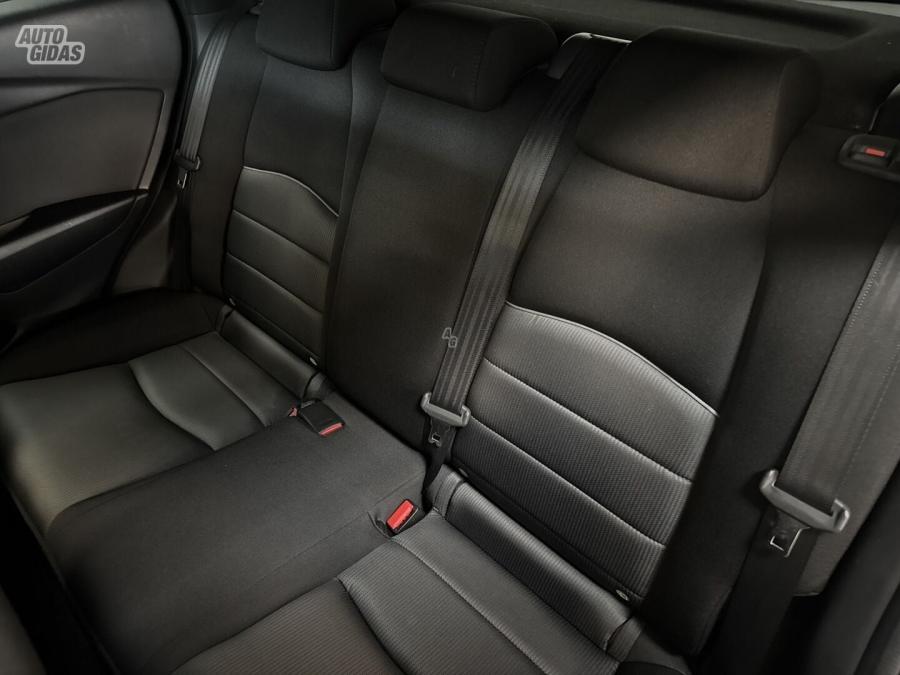Grey Mazda CX-3 2016 in Vilnius, with an engine capacity of 2.00 L and mileage of 193 thousand km for 9900 €, photo 16 on AUTOMOTO.COM.LV