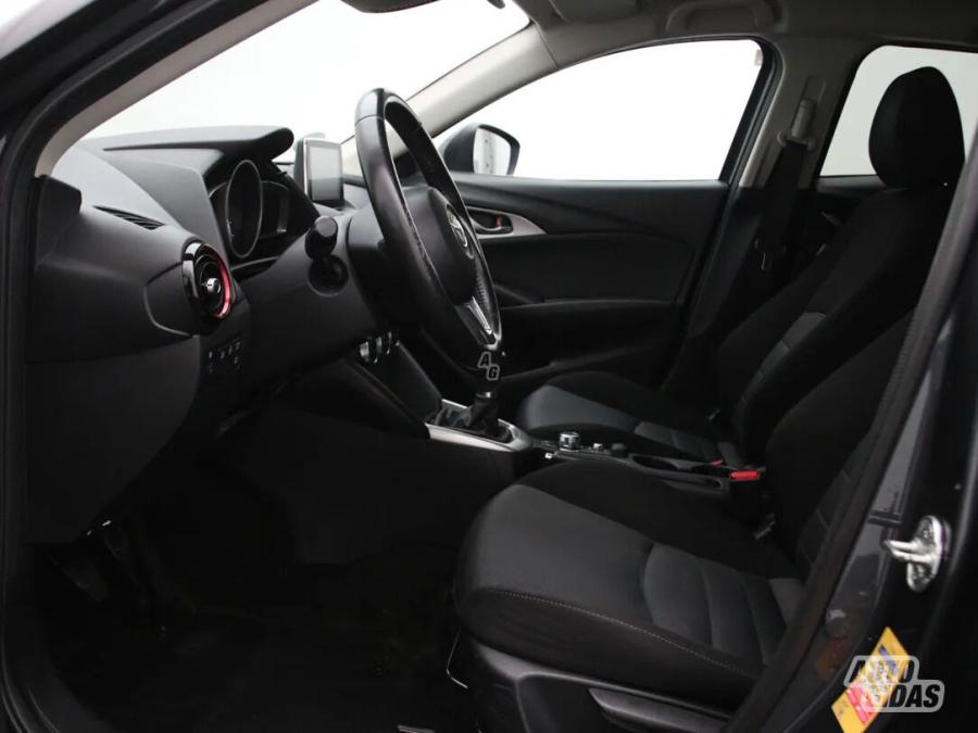 Pelēks Mazda CX-3 2016 Viļņa, ar dzinēja tilpumu 1.50 L un nobraukumu 203 tūkst. km par 9199 €, foto 5 vietnē AUTOMOTO.COM.LV