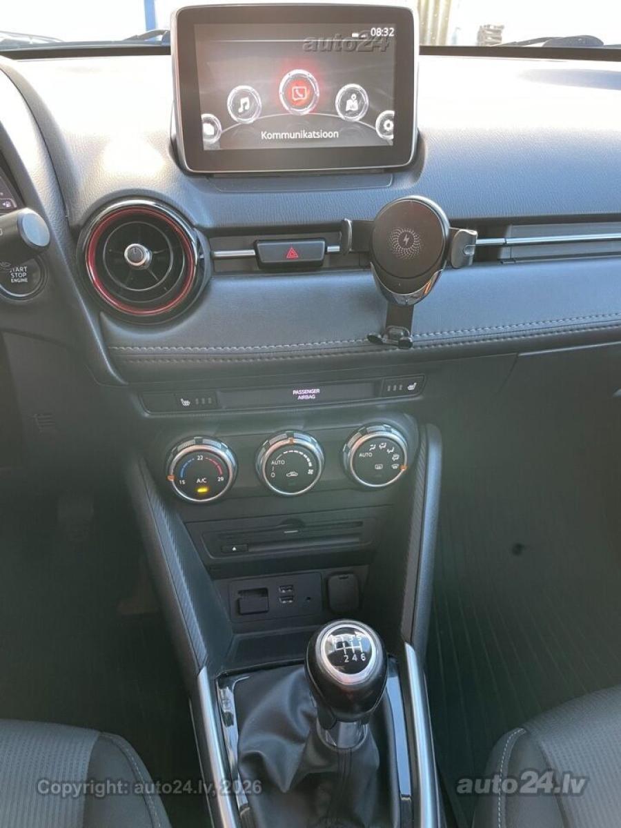 Pelēks Mazda CX-3 2016 Mardu, ar dzinēja tilpumu 2.00 L un nobraukumu 138 tūkst. km par 9800 €, foto 14 vietnē AUTOMOTO.COM.LV