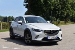 Pelēks Mazda CX-3 2016 Tauragė, ar dzinēja tilpumu 1.50 L un nobraukumu 238 tūkst. km par 7800 €, foto  vietnē AUTOMOTO.COM.LV