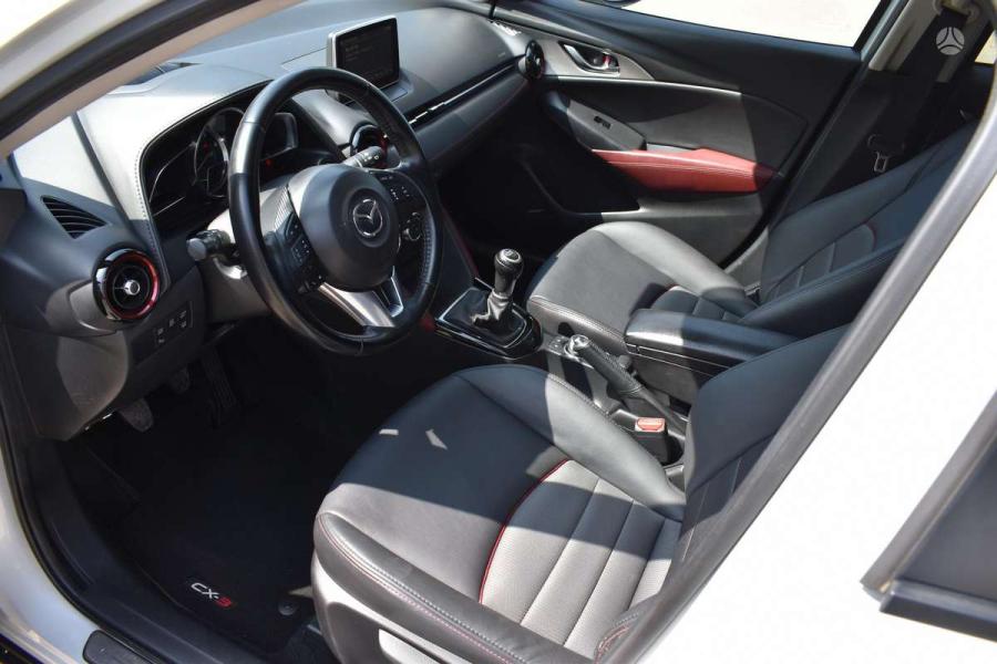 Pelēks Mazda CX-3 2016 Tauragė, ar dzinēja tilpumu 1.50 L un nobraukumu 238 tūkst. km par 7800 €, foto 7 vietnē AUTOMOTO.COM.LV