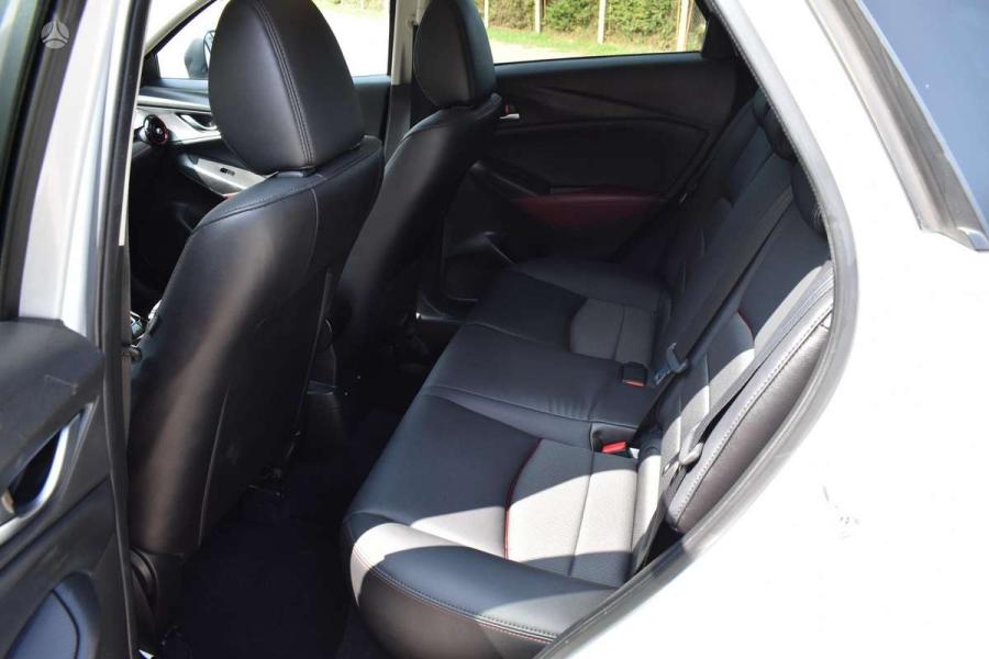 Pelēks Mazda CX-3 2016 Tauragė, ar dzinēja tilpumu 1.50 L un nobraukumu 238 tūkst. km par 7800 €, foto 15 vietnē AUTOMOTO.COM.LV
