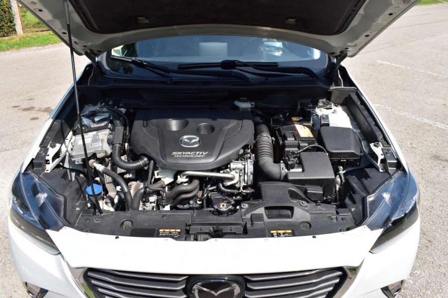 Pelēks Mazda CX-3 2016 Tauragė, ar dzinēja tilpumu 1.50 L un nobraukumu 238 tūkst. km par 7800 €, foto 25 vietnē AUTOMOTO.COM.LV