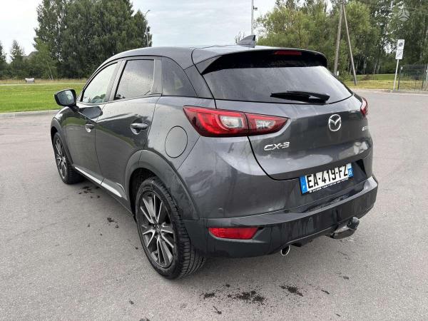 Grey Mazda CX-3 2016 in Taurage, with an engine capacity of 1.50 L and mileage of 228 thousand km for 6900 €, photo 5 on AUTOMOTO.COM.LV