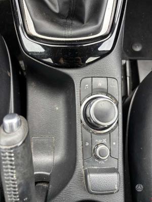 Grey Mazda CX-3 2016 in Taurage, with an engine capacity of 1.50 L and mileage of 228 thousand km for 6900 €, photo 23 on AUTOMOTO.COM.LV