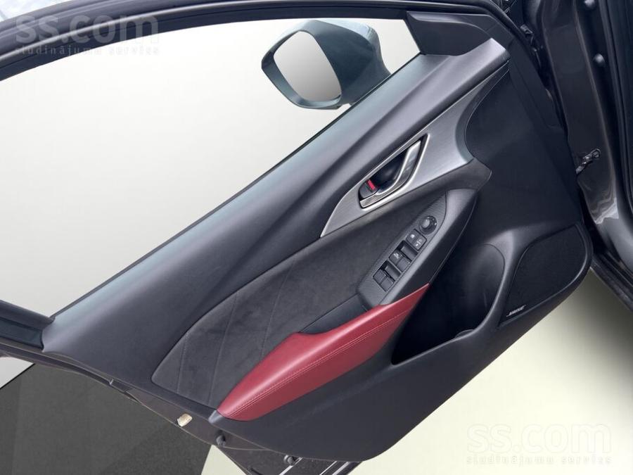 Grey Mazda CX-3 2017 in Riga, with an engine capacity of 2.00 L and mileage of 122 thousand km for 11990 €, photo 13 on AUTOMOTO.COM.LV