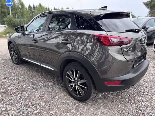 Grey Mazda CX-3 2017 in Gargzdai, with an engine capacity of 1.50 L and mileage of 167 thousand km for 9999 €, photo 5 on AUTOMOTO.COM.LV