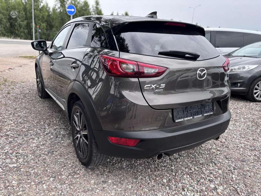 Grey Mazda CX-3 2017 in Gargzdai, with an engine capacity of 1.50 L and mileage of 167 thousand km for 9999 €, photo 7 on AUTOMOTO.COM.LV