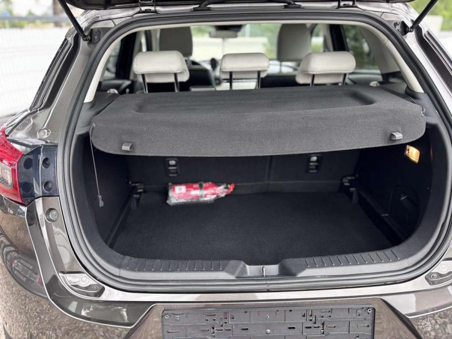 Grey Mazda CX-3 2017 in Gargzdai, with an engine capacity of 1.50 L and mileage of 167 thousand km for 9999 €, photo 16 on AUTOMOTO.COM.LV