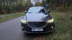 Pelēks Mazda CX-3 2018 Rīga, ar dzinēja tilpumu 2.00 L un nobraukumu 89 tūkst. km par 17100 €, foto 3 vietnē AUTOMOTO.COM.LV