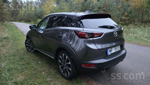 Pelēks Mazda CX-3 2018 Rīga, ar dzinēja tilpumu 2.00 L un nobraukumu 89 tūkst. km par 17100 €, foto 5 vietnē AUTOMOTO.COM.LV