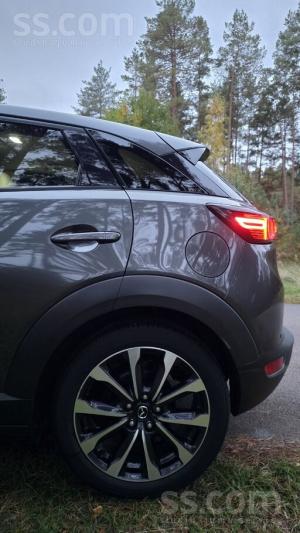 Pelēks Mazda CX-3 2018 Rīga, ar dzinēja tilpumu 2.00 L un nobraukumu 89 tūkst. km par 17100 €, foto 10 vietnē AUTOMOTO.COM.LV